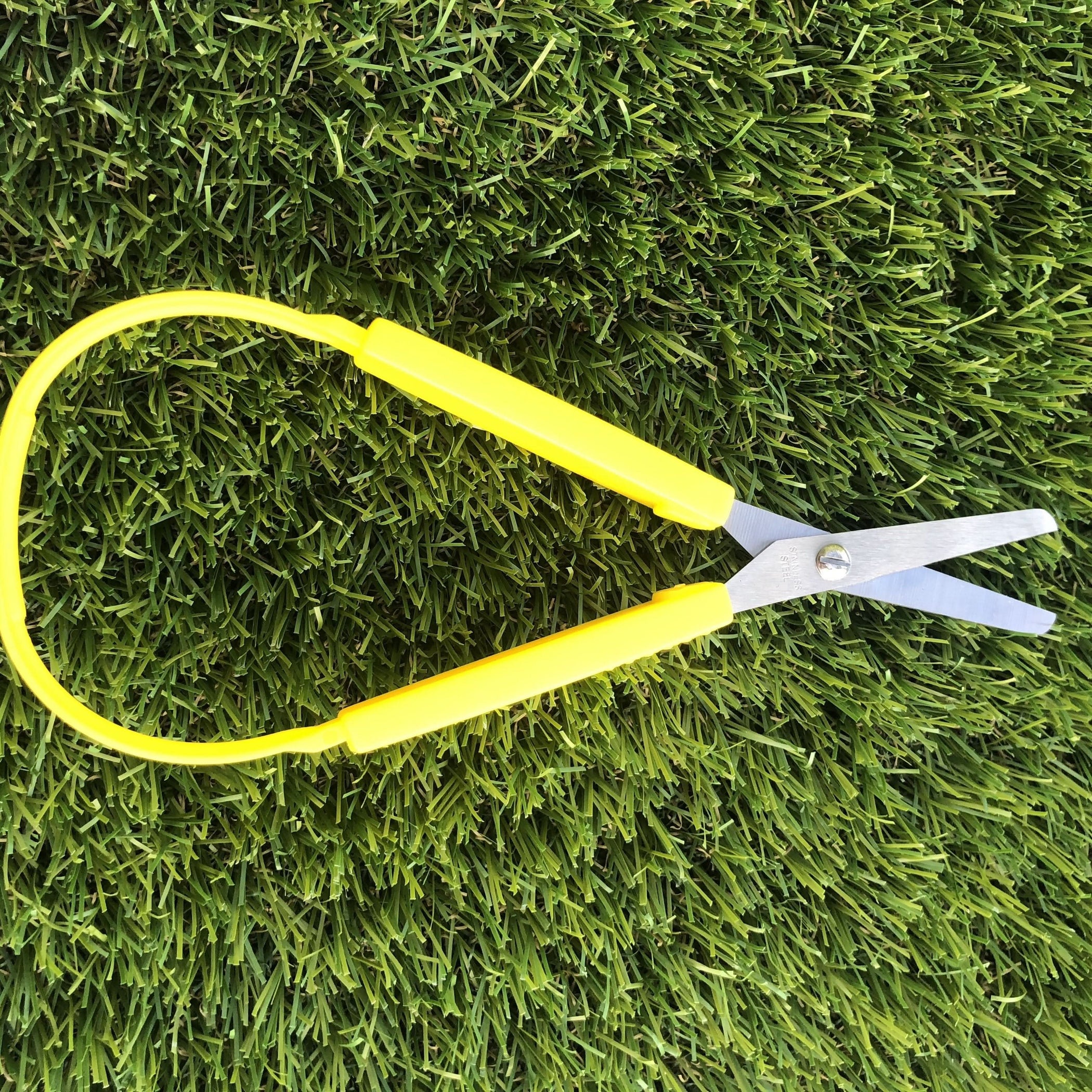 My Sensory Store Easy Grip spring Loaded' Scissors